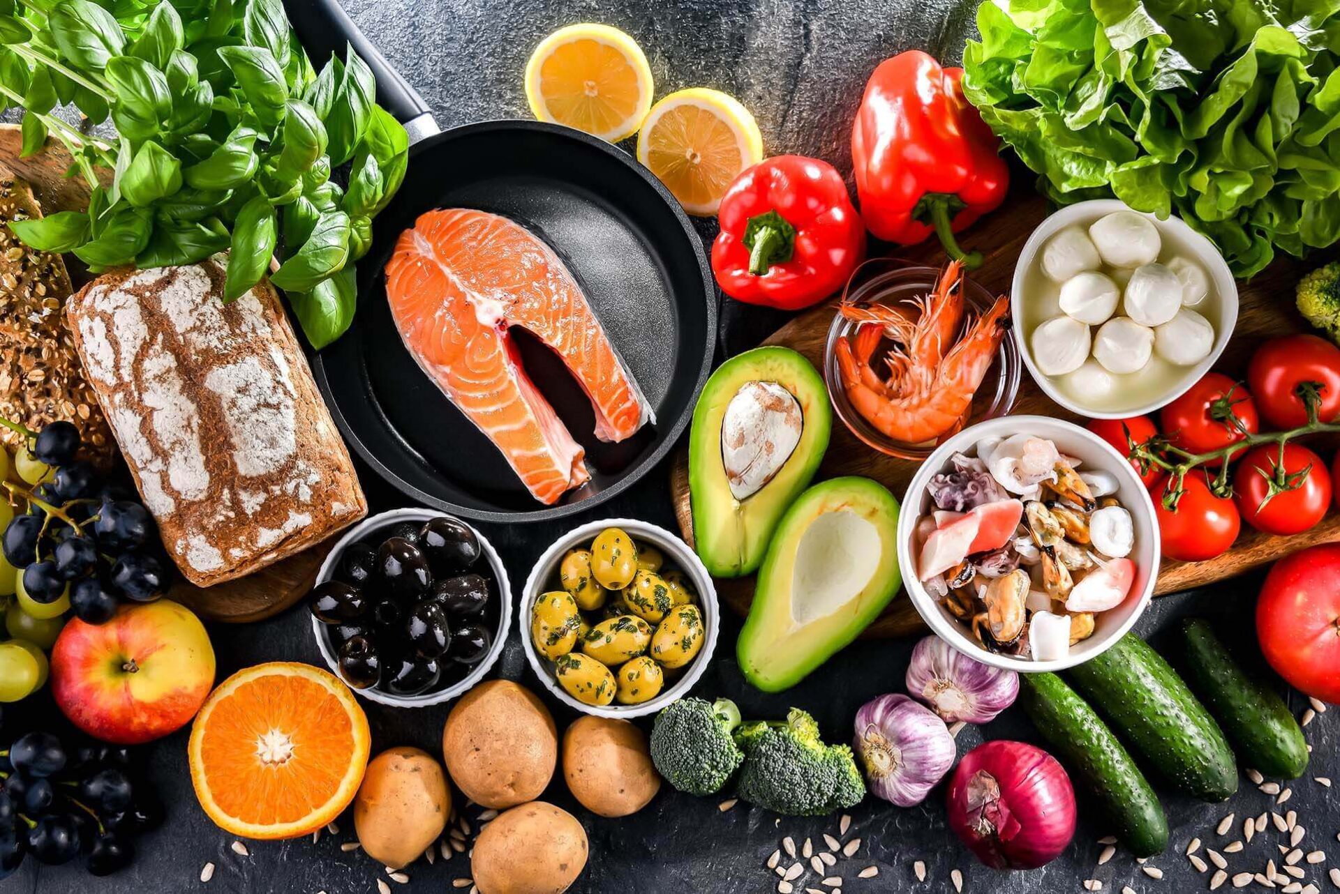 Dieta śródziemnomorska – zasady, produkty, przykładowy jadłospis i ...