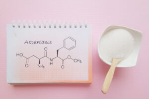 Aspartam – czym jest, właściwości, bezpieczeństwo, potencjalna ...